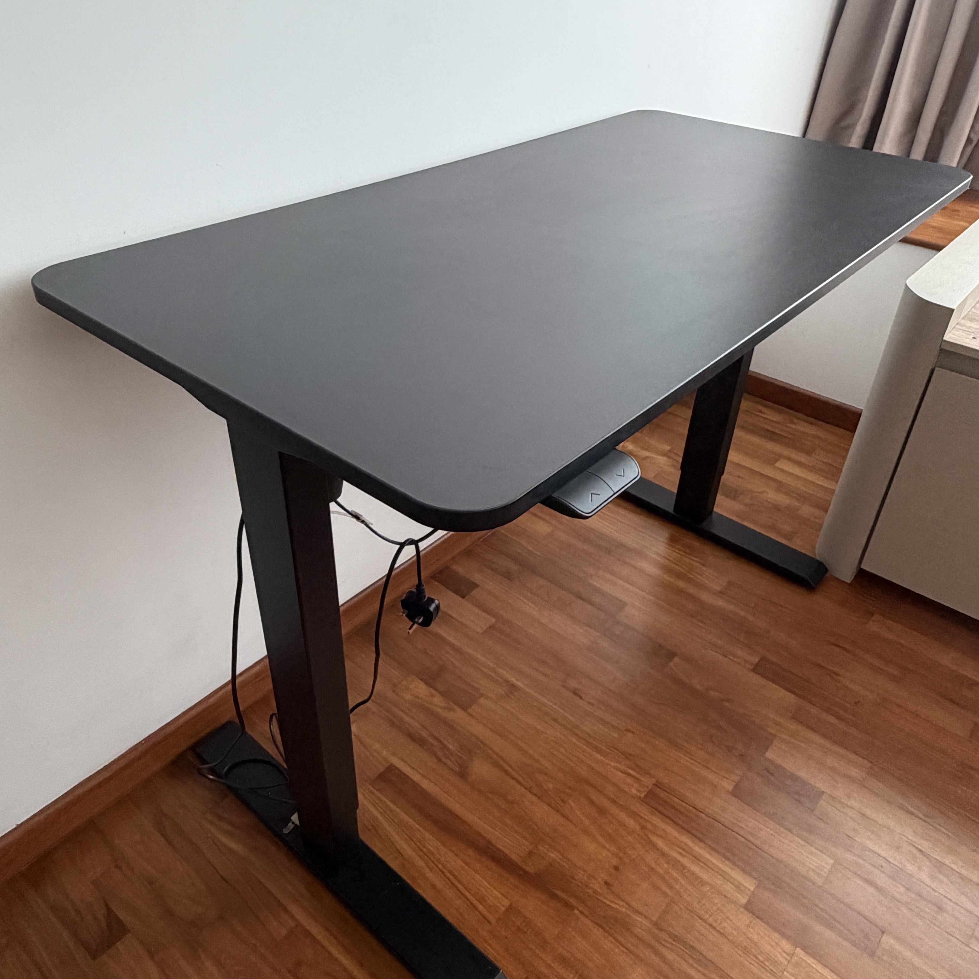 2 x Omnidesk Height Adjustable Standing Desk - Black, Furniture & Home ...