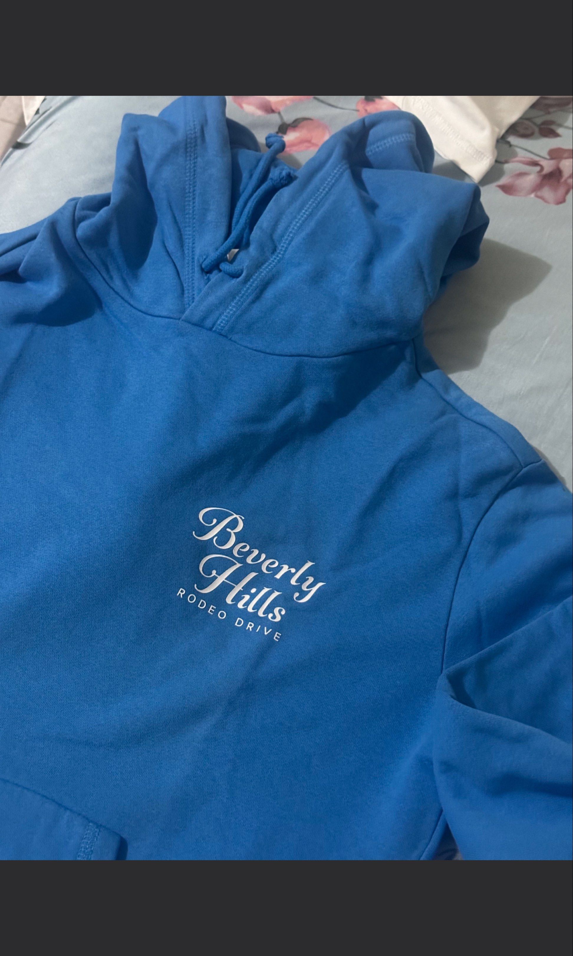 Hnm Hoodie, Fesyen Wanita, Pakaian Wanita, Atasan di Carousell