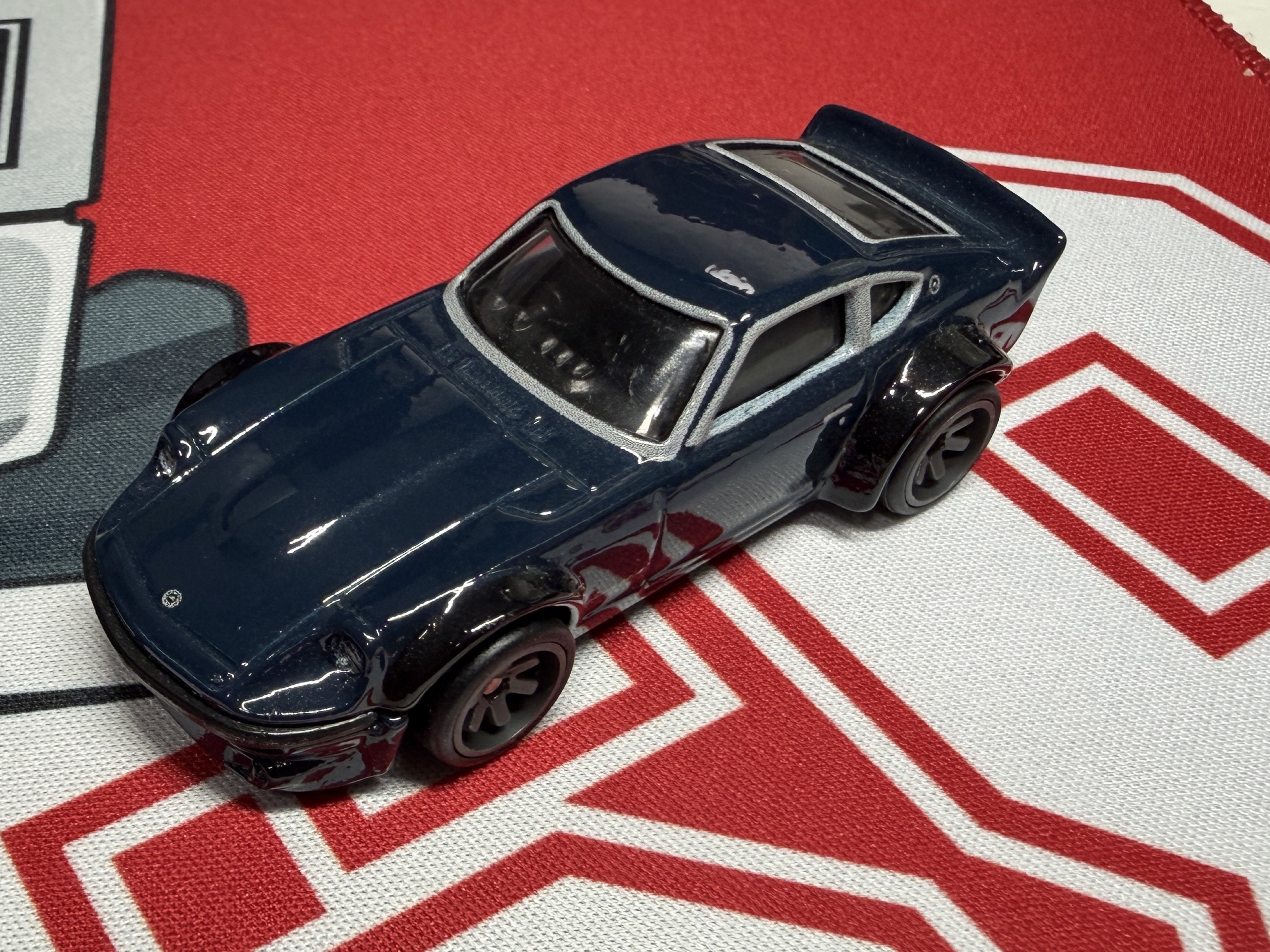 Hot Wheels Premium Nissan Fairlady Z, Hobbies & Toys, Toys & Games on ...