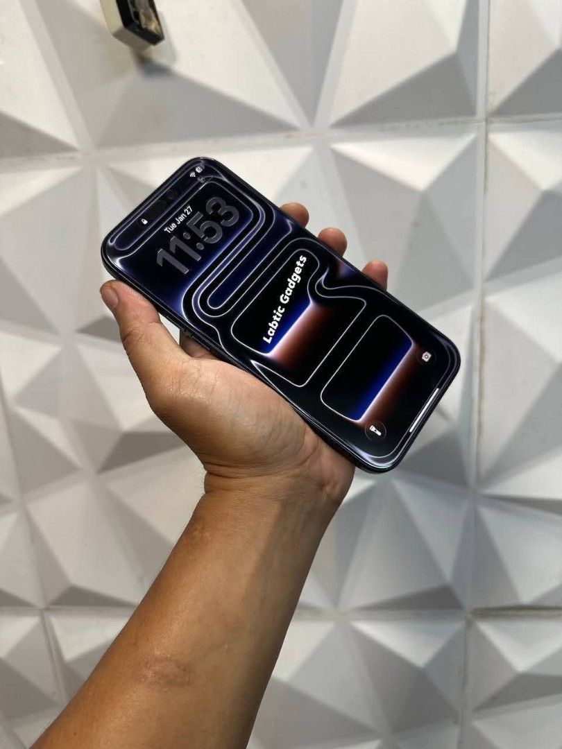 Iphone 17 Pro Max 512GB Deep Blue 8 Days old With Receipt From digital ...