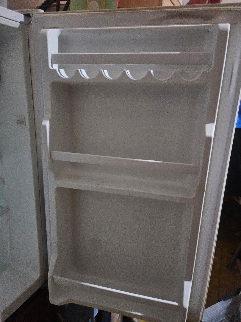 Küche Mini Fridge - Good Condition, TV & Home Appliances, Kitchen ...