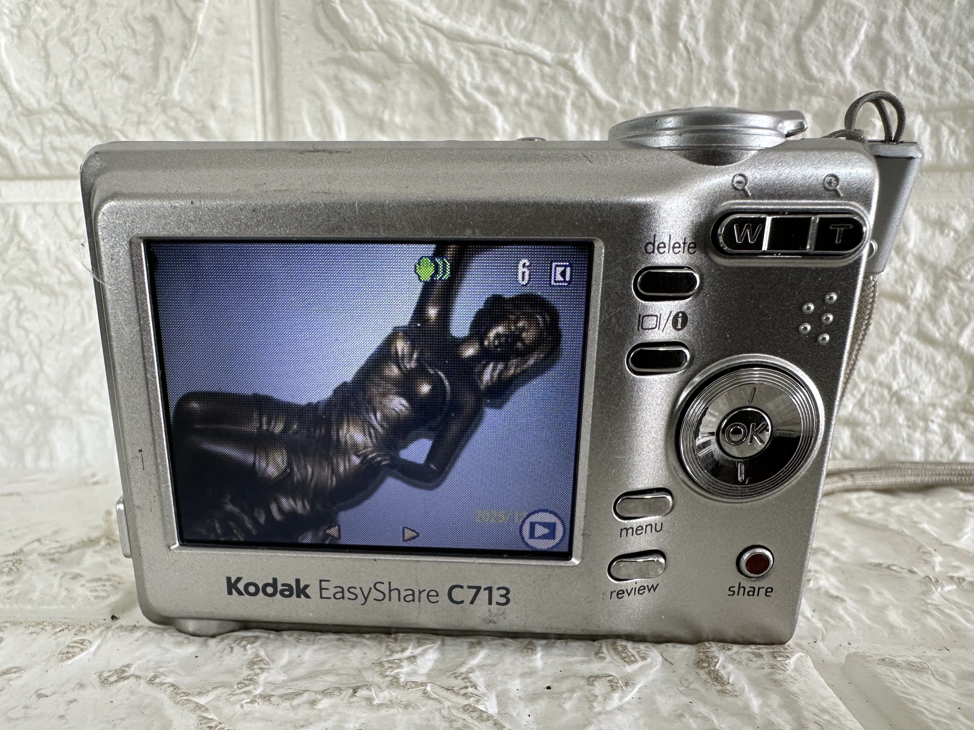 Kodak EasyShare C713 Digital Camera, Photography, Cameras on Carousell