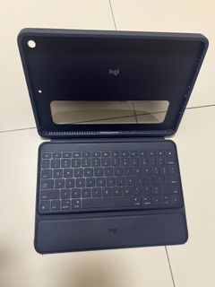 Logitech iPad Keyboard Case, Mobile Phones & Gadgets, Mobile & Gadget ...