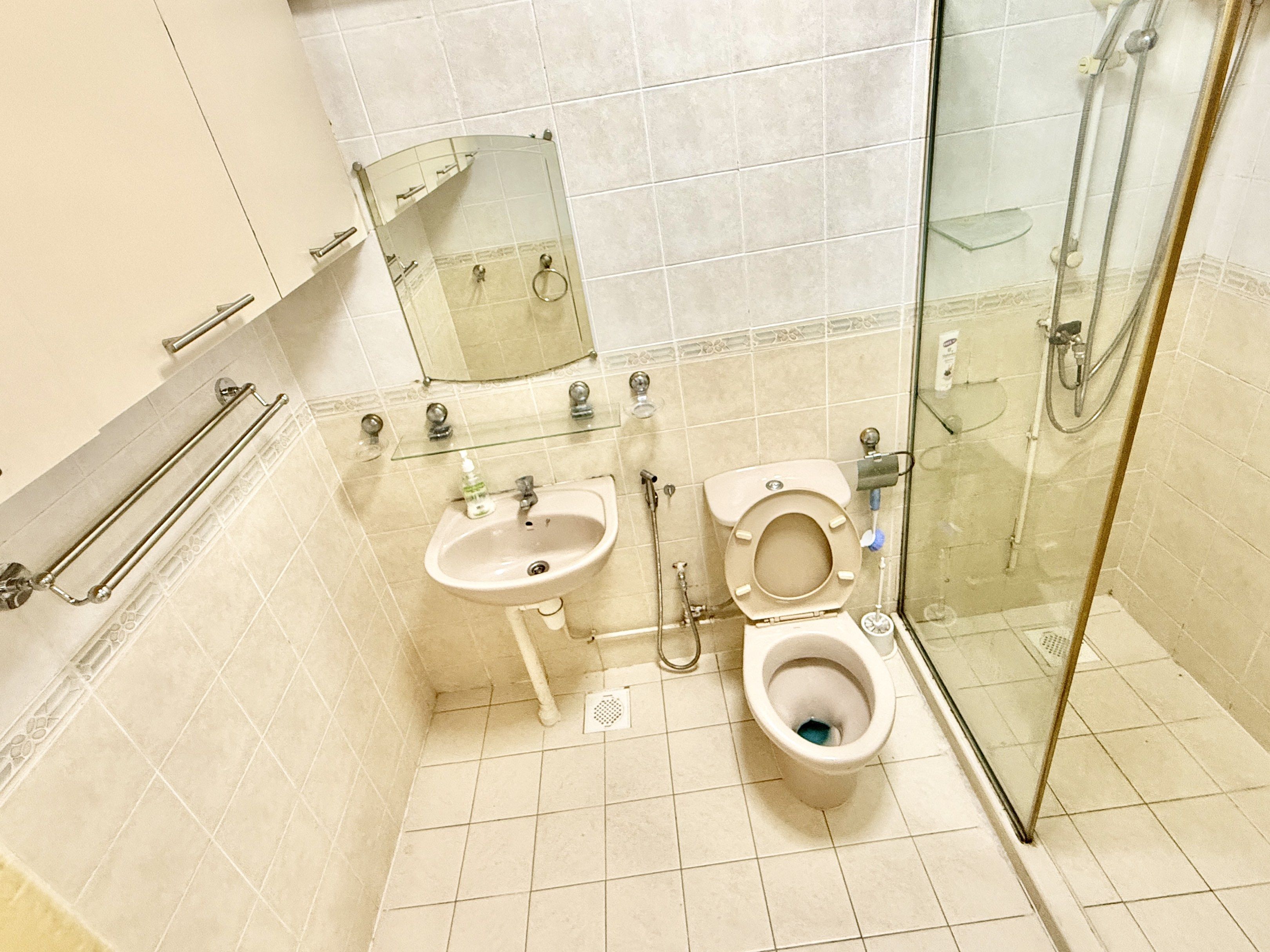 MASTER ROOM FOR RENT IN CHOA CHU KANG CRESCENT - NO AGENT FEE- $1,050 ...