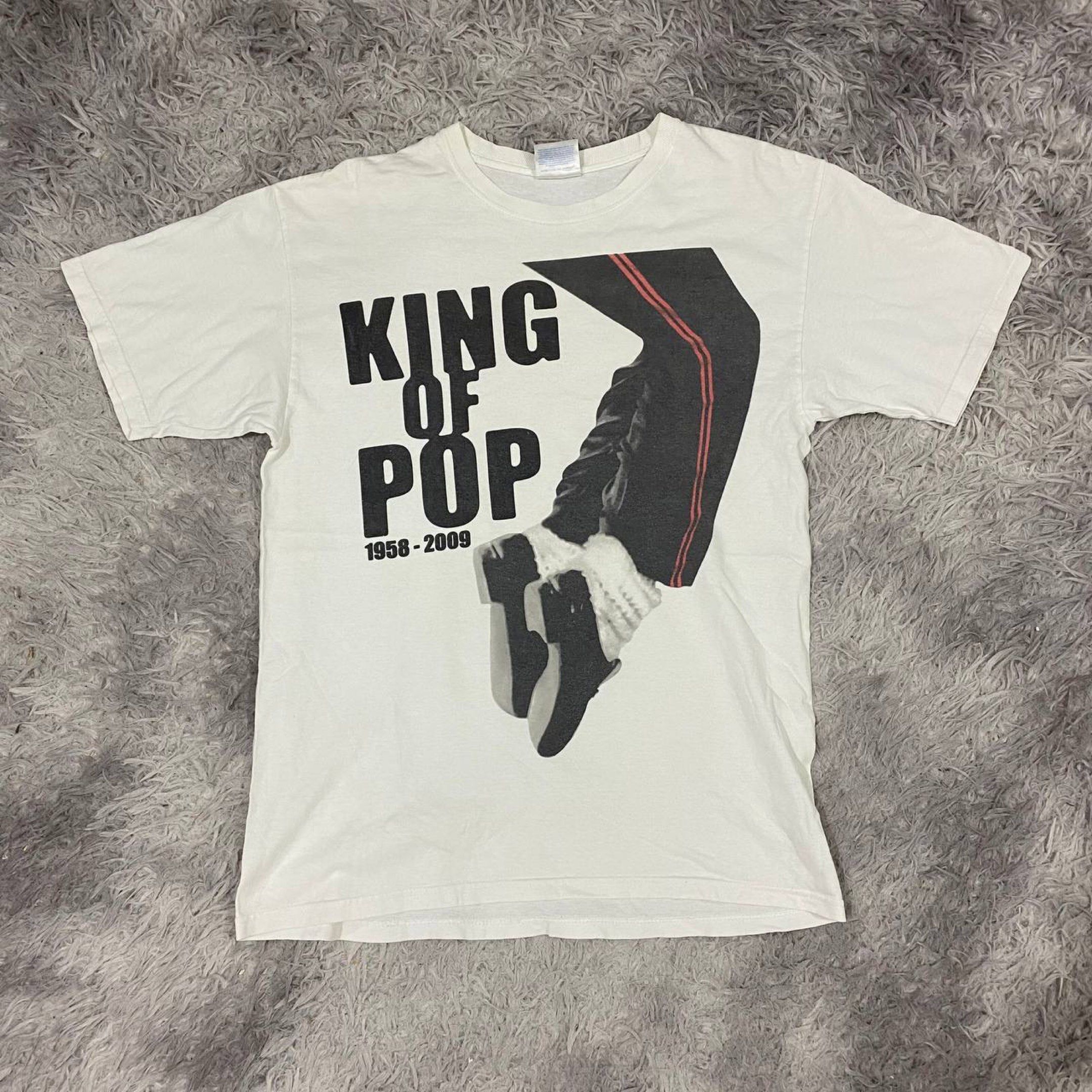 Michael Jackson king of pop band Y2K, Men's Fashion, Tops & Sets ...