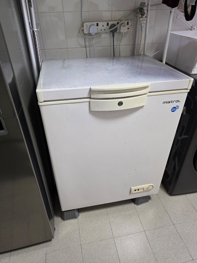 Mistral Chest Freezer, TV & Home Appliances, Other Home Appliances on ...