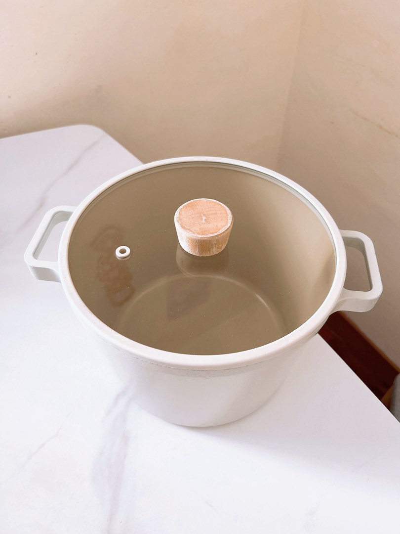 Neoflam FIKA系列 4.7L🍲 22cm鑄造雙耳高身深湯鍋連玻璃鑊蓋一套 🥣 米白色煲湯易潔煎Pan炒菜火鍋打邊爐（🔥 明火煤氣爐 ...