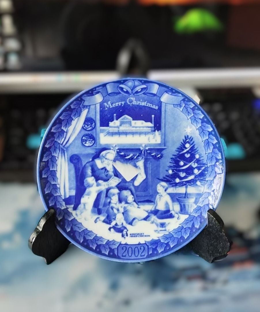 NEW KFC Kentucky Fried Chicken Christmas Plate 2002 Japan Colonel ...