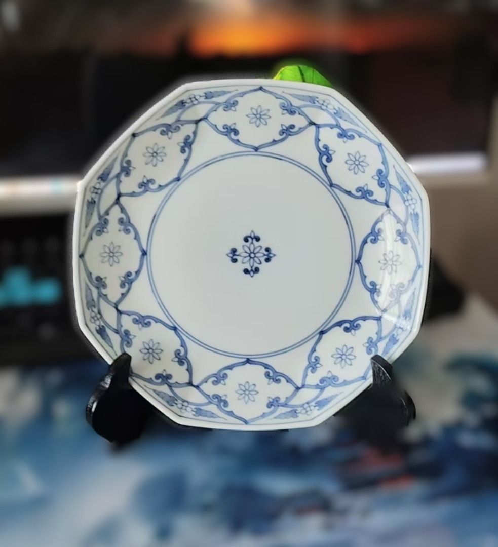 Octagonal porcelain plate with (Indian blue) pattern~22cm*3cm ...