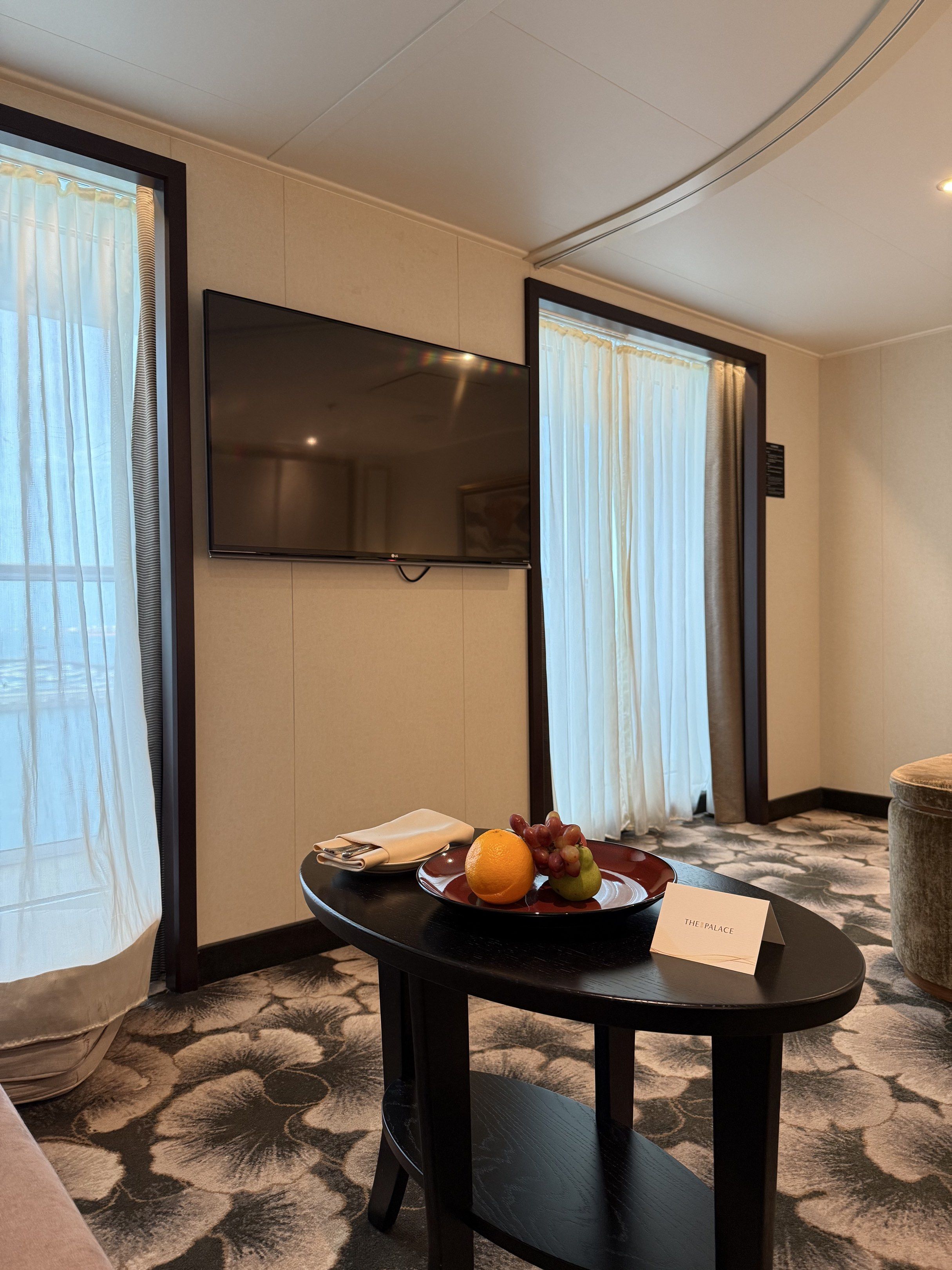 Palace Cabin, Genting Dream Cruise Ship, Tickets & Vouchers, Flights ...