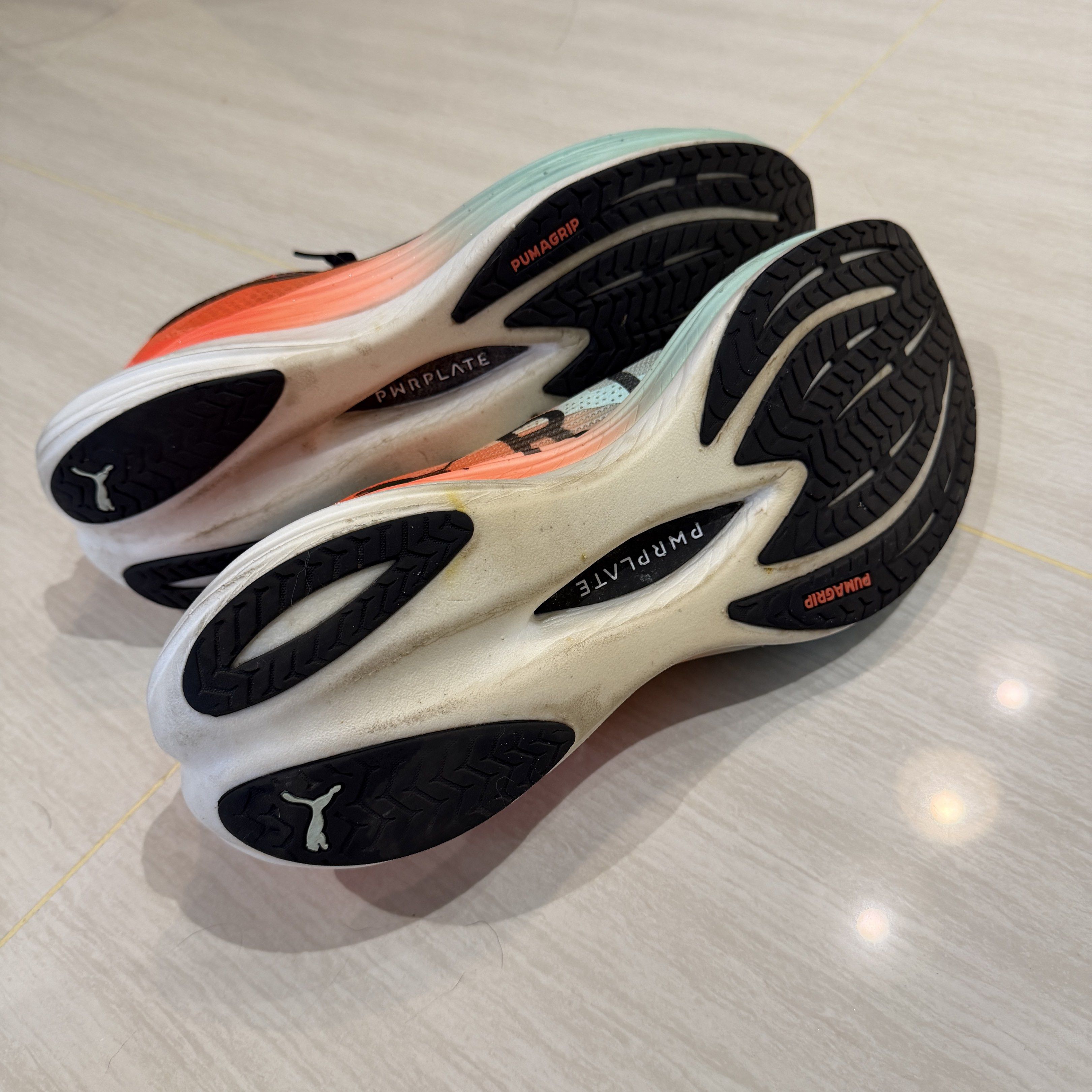 Puma Deviate Nitro 3 HYROX, Men's Fashion, Footwear, Sneakers on Carousell