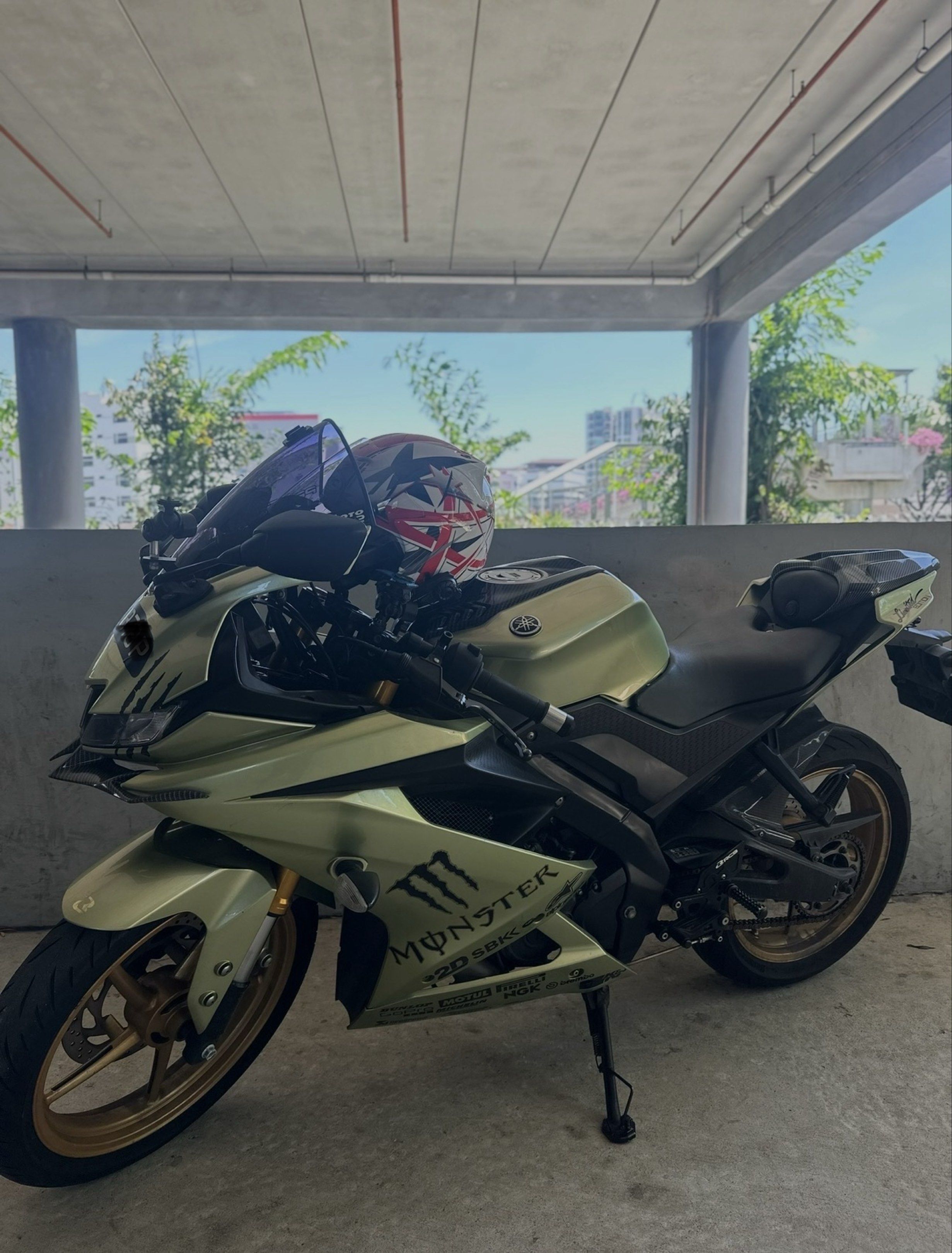 R15 v3 coe 2029, Motorcycles, Motorcycles for Sale, Class 2B on Carousell