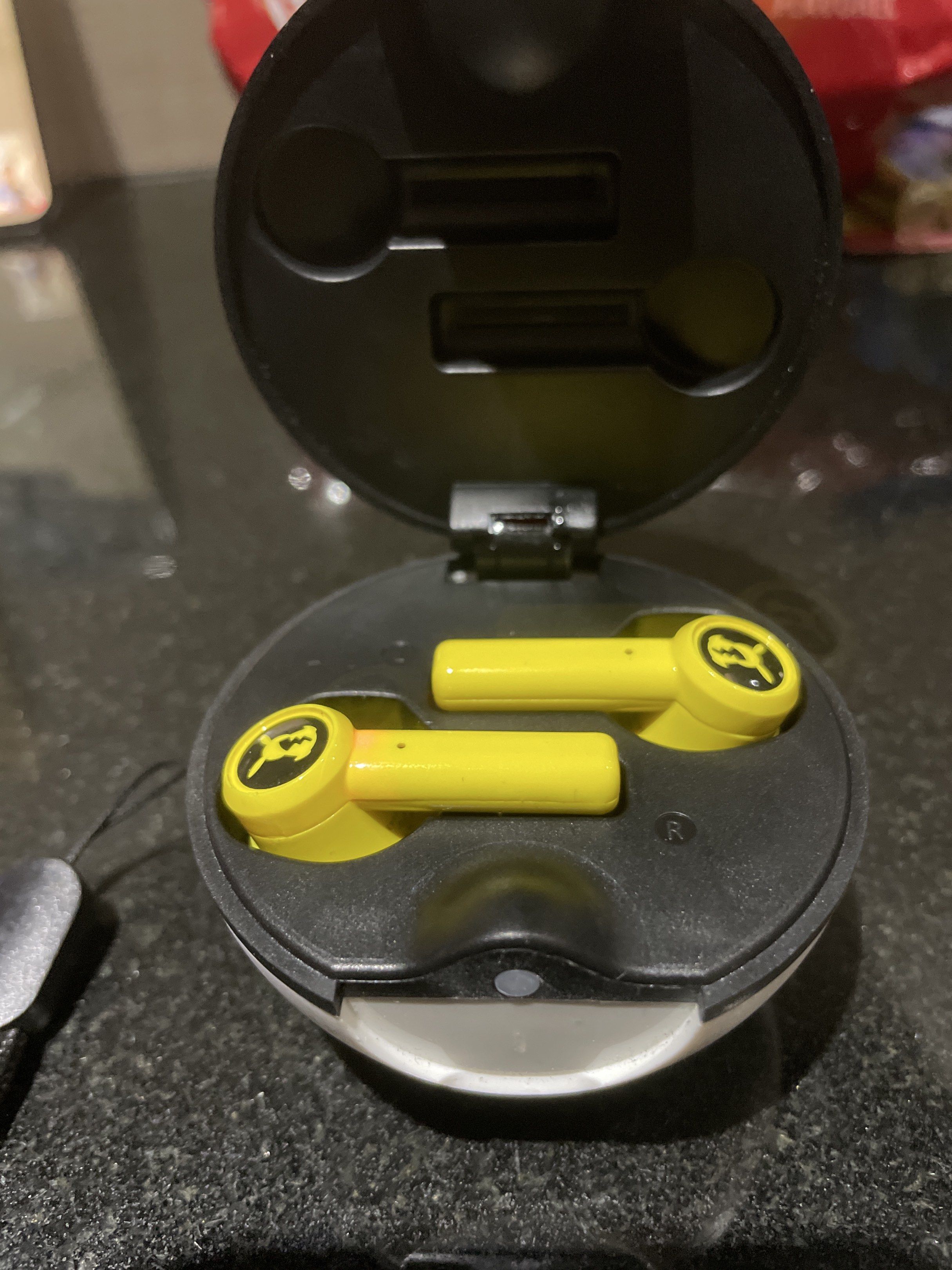 Razer x Pokemon Pikachu Edition Earbuds, Audio, Earphones on Carousell