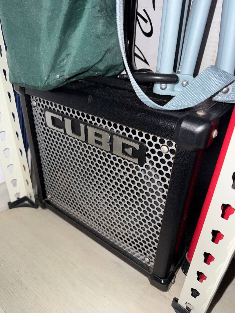 Roland Cube Guitar Amplifier, Audio, Soundbars, Speakers & Amplifiers ...