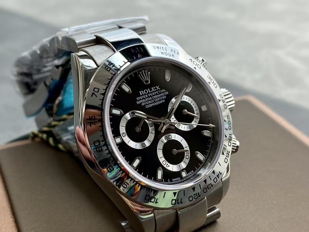 Rolex Daytona Chronograph Watch - Various types available, Luxury ...