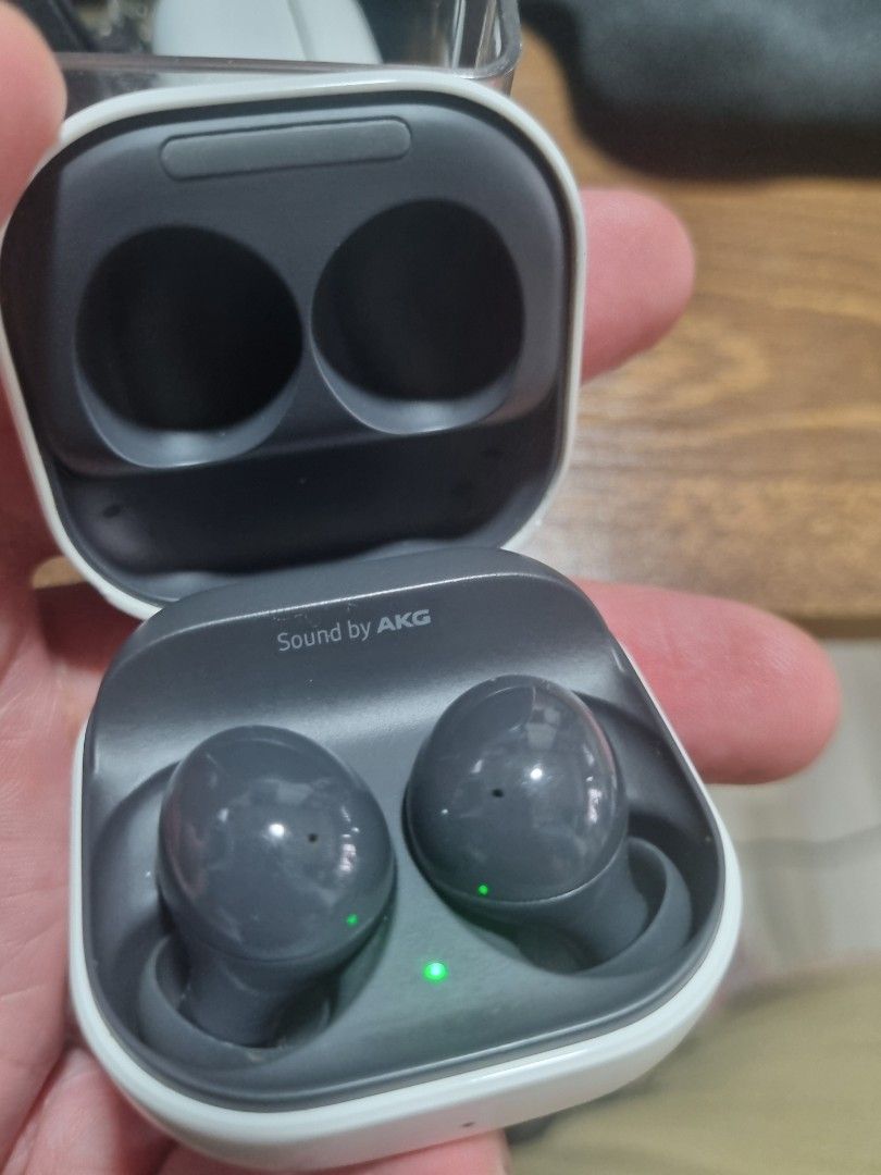 Samsung Galaxy Buds 2 - White, Audio, Earphones on Carousell