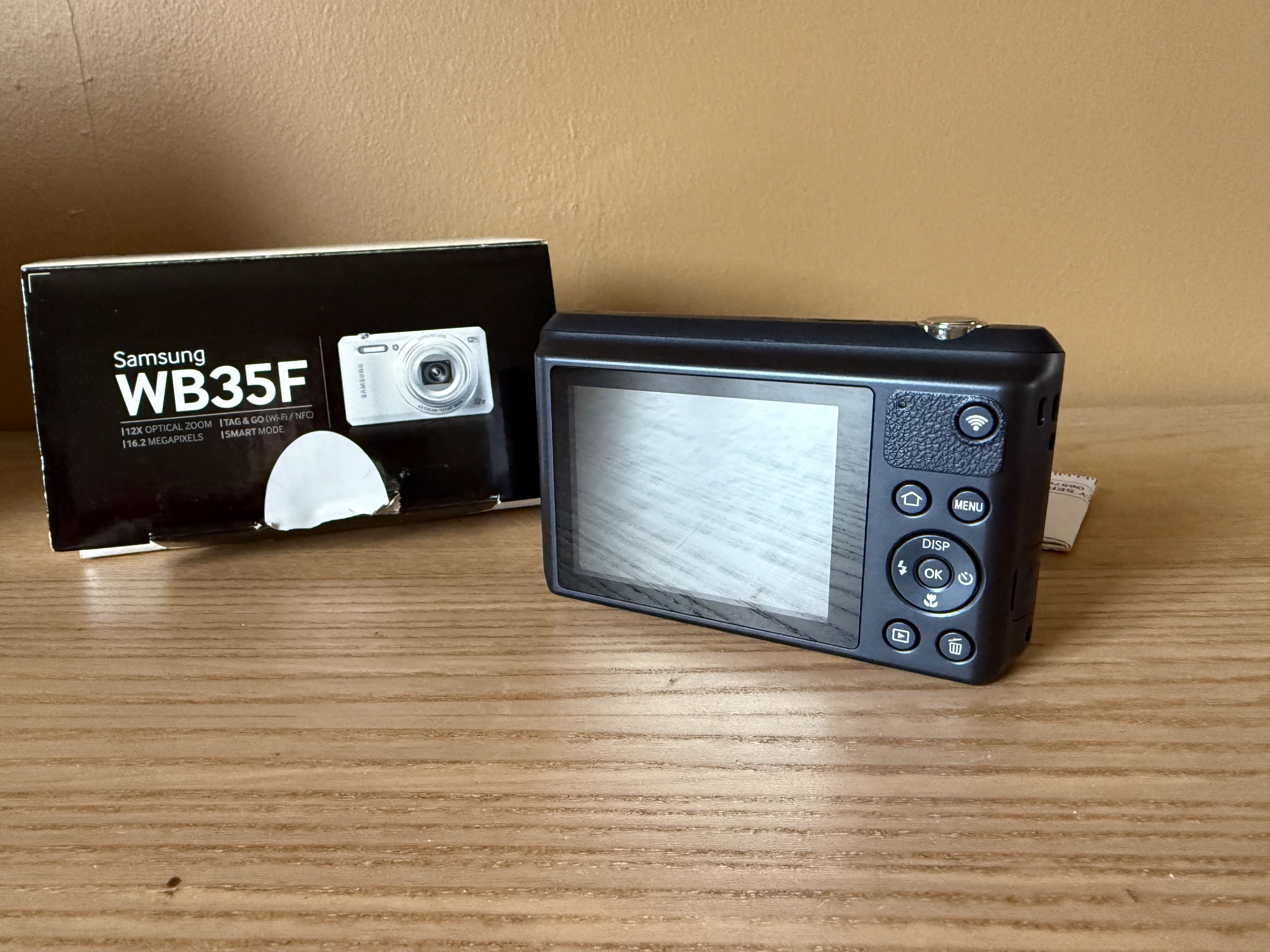 Samsung WB35F Digital Camera - 12x Optical Zoom, Photography, Cameras ...