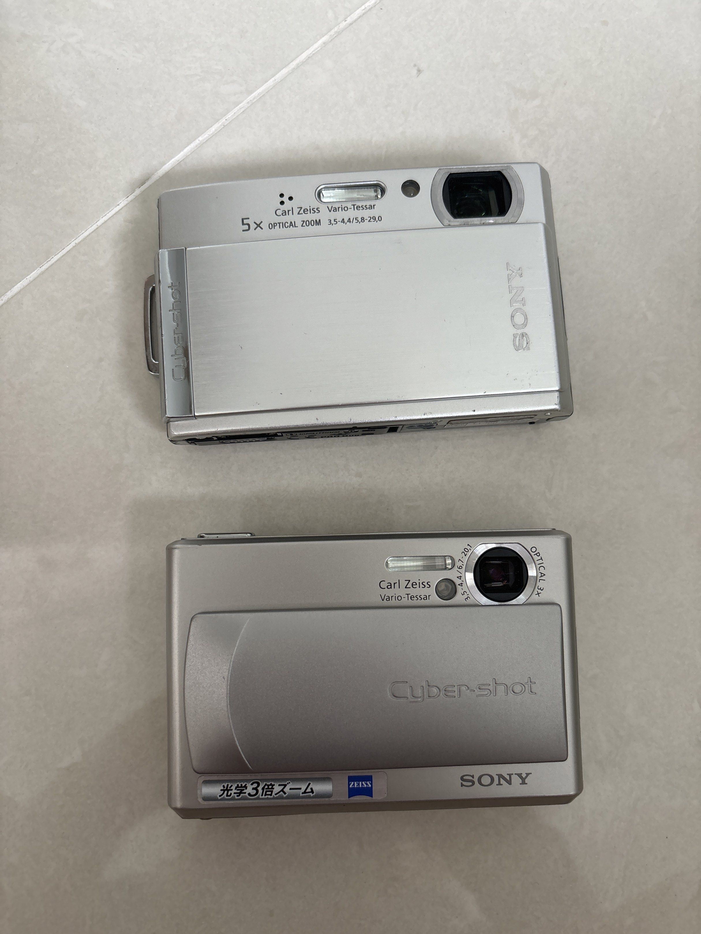 Sony cyber shot digital camera, Photography, Cameras on Carousell