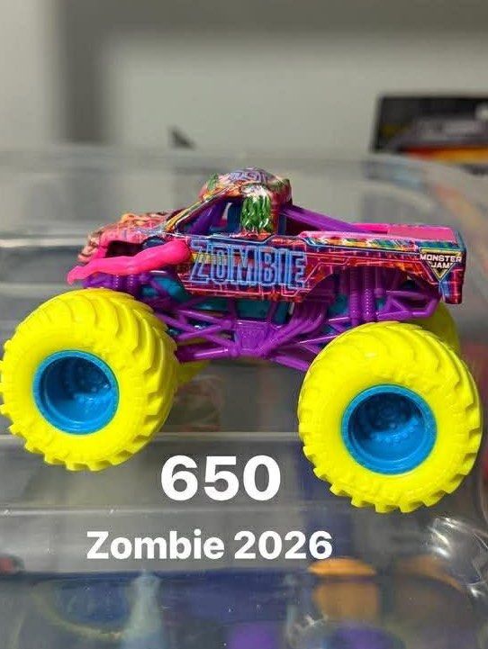Spin Master Monster Jam Zombie Monster Trucks 2026 1:64 scale, Hobbies ...