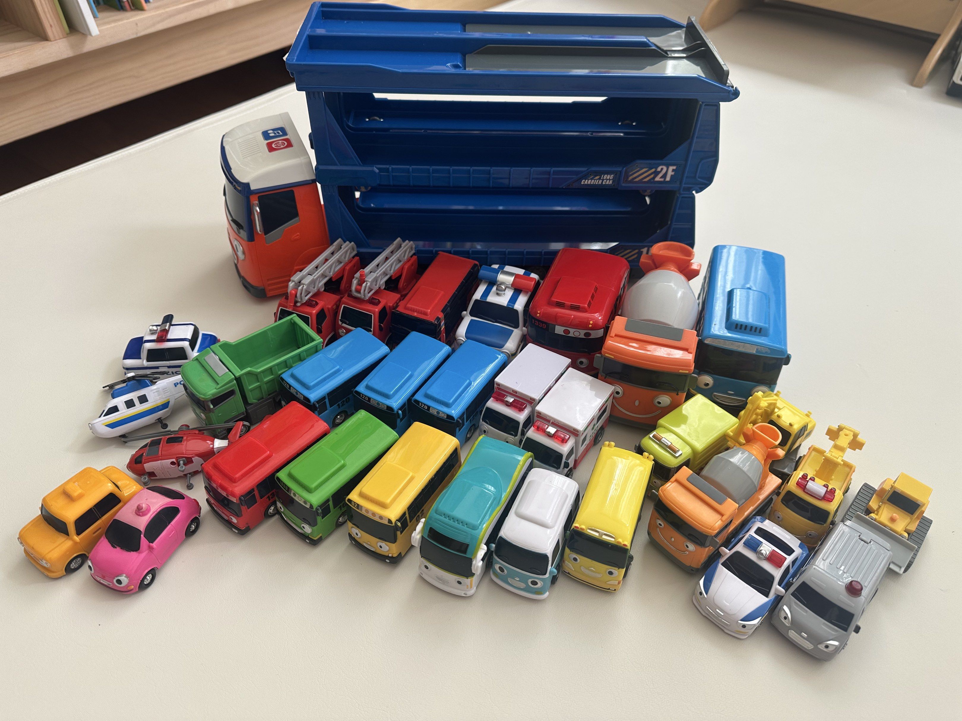 Tayo cars collection with a loading truck, Hobbies & Toys, Toys & Games ...
