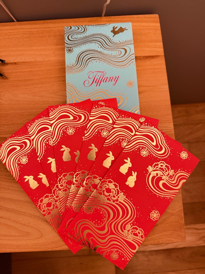 Tiffany co CNY weeding red pack packet ang pau bao, Hobbies & Toys ...