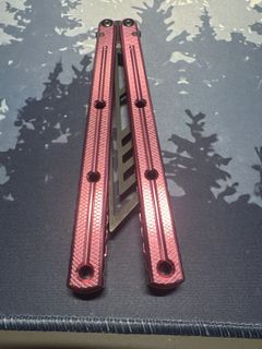 Balisong trainer- Armed Shark, Hobbies & Toys, Toys & Games on Carousell