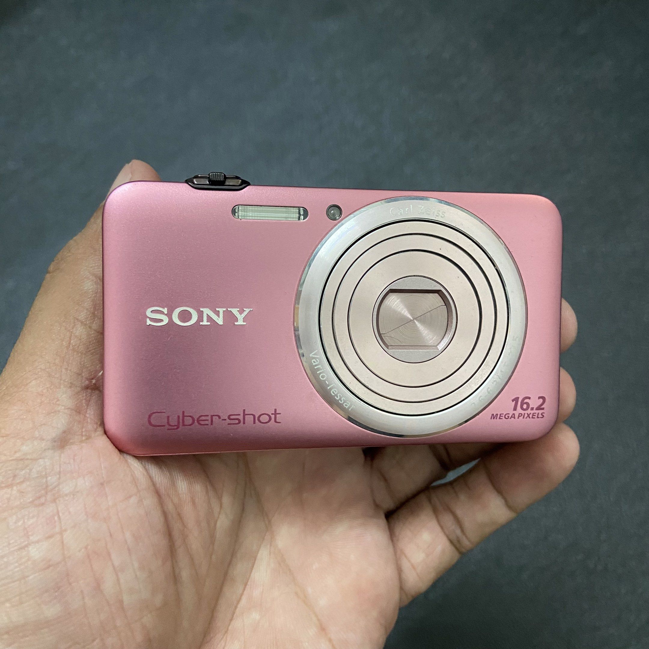 Vintage Sony CyberShot WX30 Digital CCD Camera, Photography, Cameras on ...