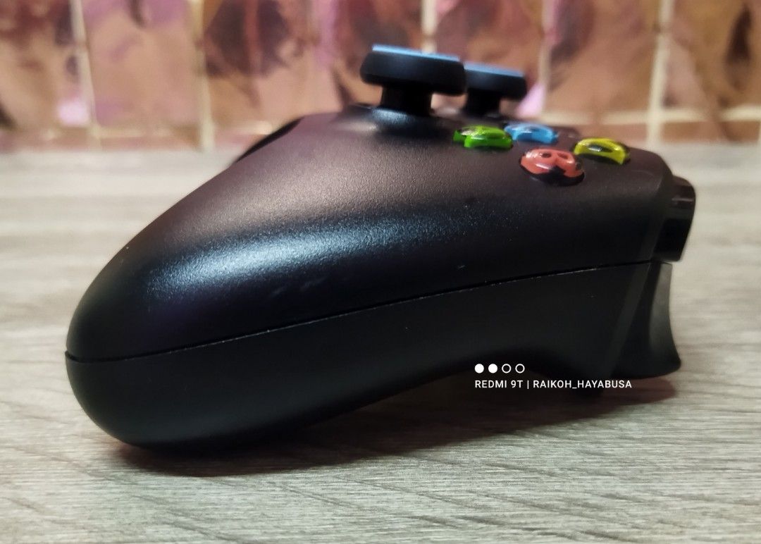 Xbox One Wireless Controller (Black), Video Gaming, Gaming Accessories ...