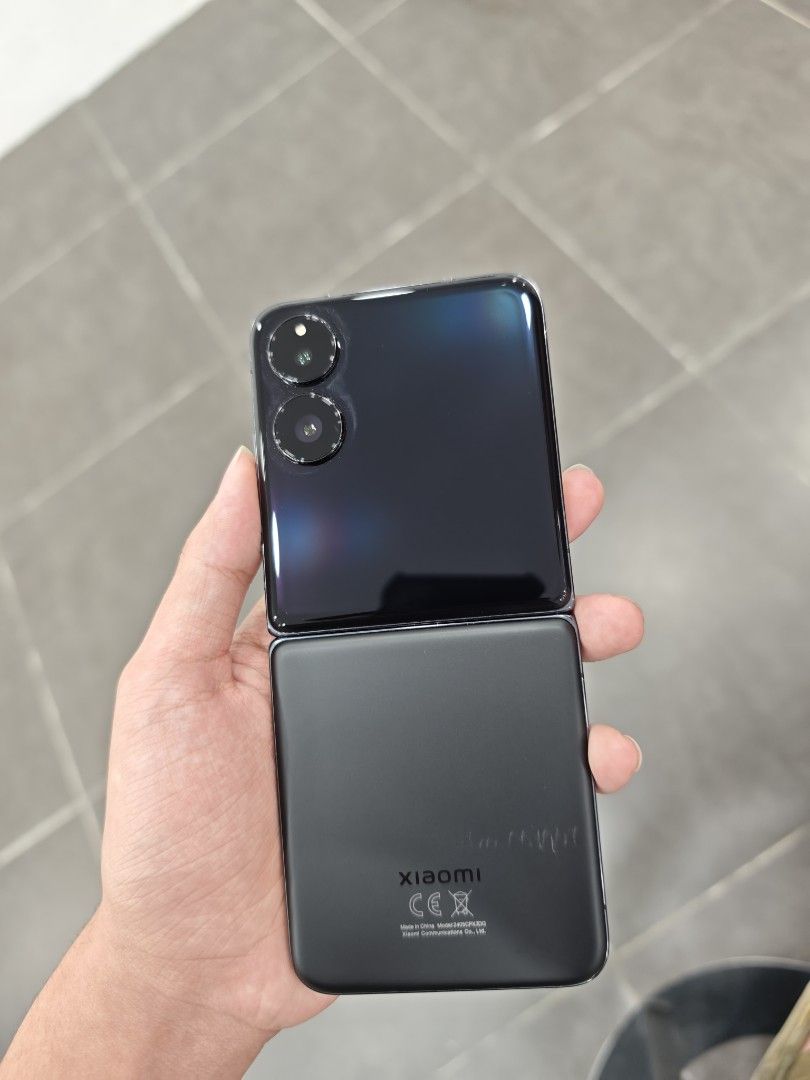 Xiaomi Mix Flip 512GB Black, Mobile Phones & Gadgets, Mobile Phones ...