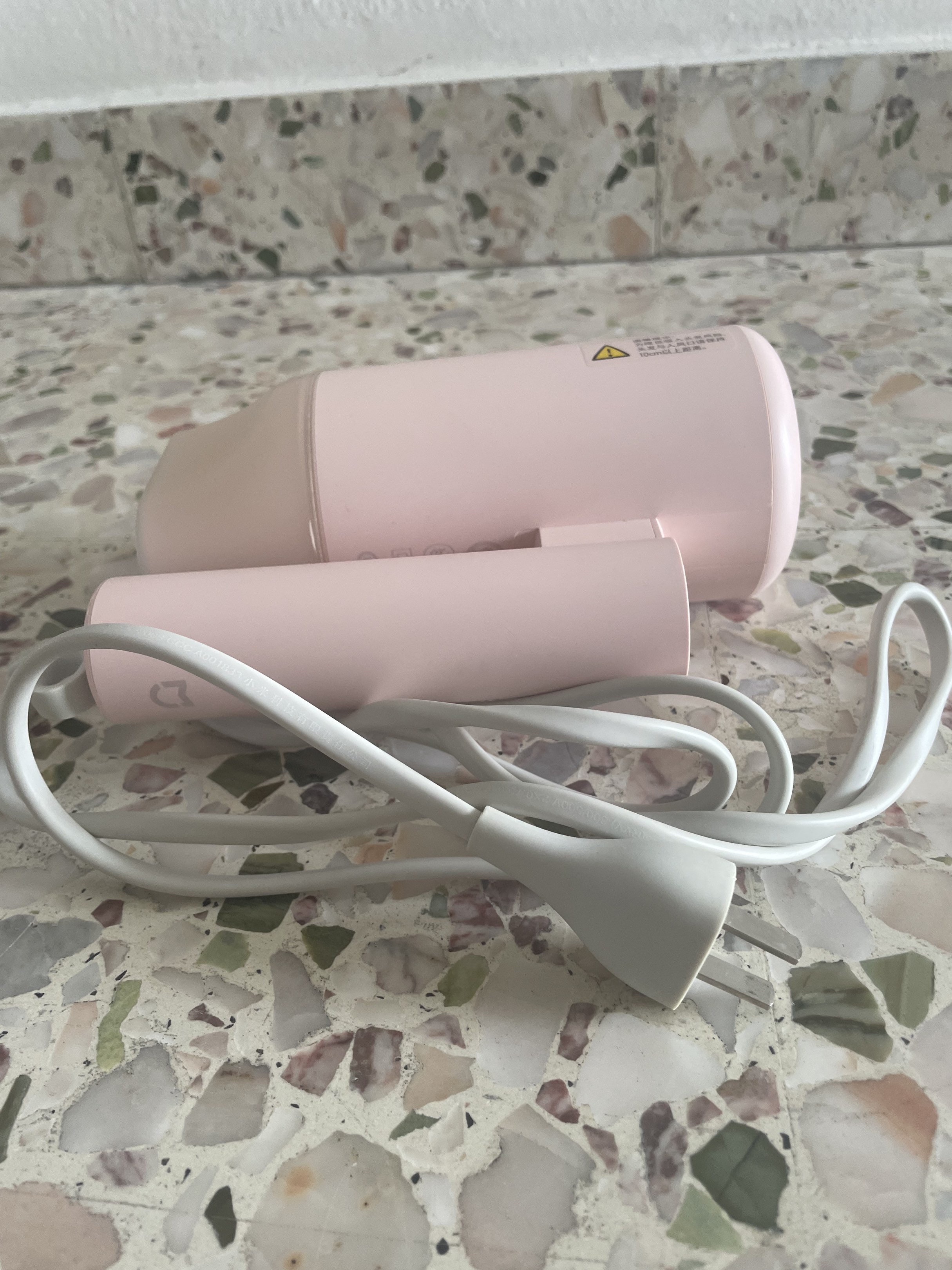 Xiaomi Pink Hair Dryer, Beauty & Personal Care, Hair Products on Carousell