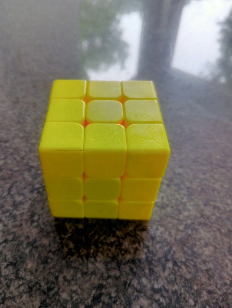 Yellow 3x3 Rubik's Cube, Hobbies & Toys, Toys & Games on Carousell