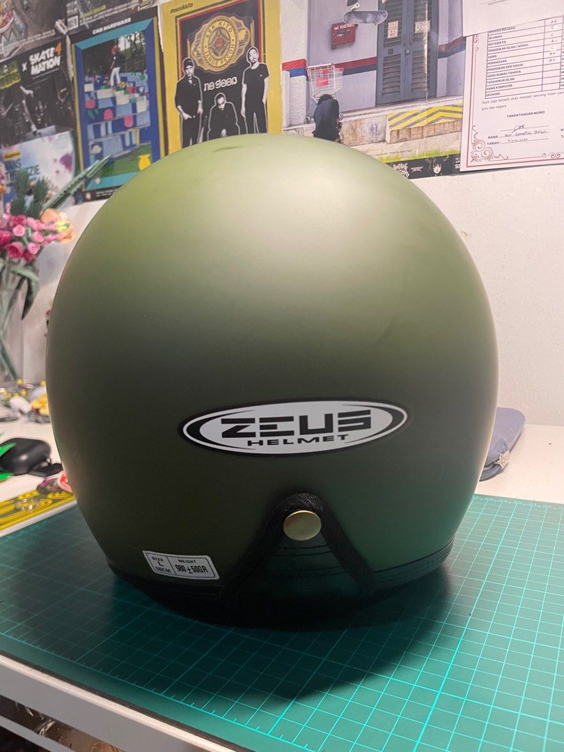 ZEUS HELMET CLASSIC RETRO WITH VISOR, Motorbikes on Carousell