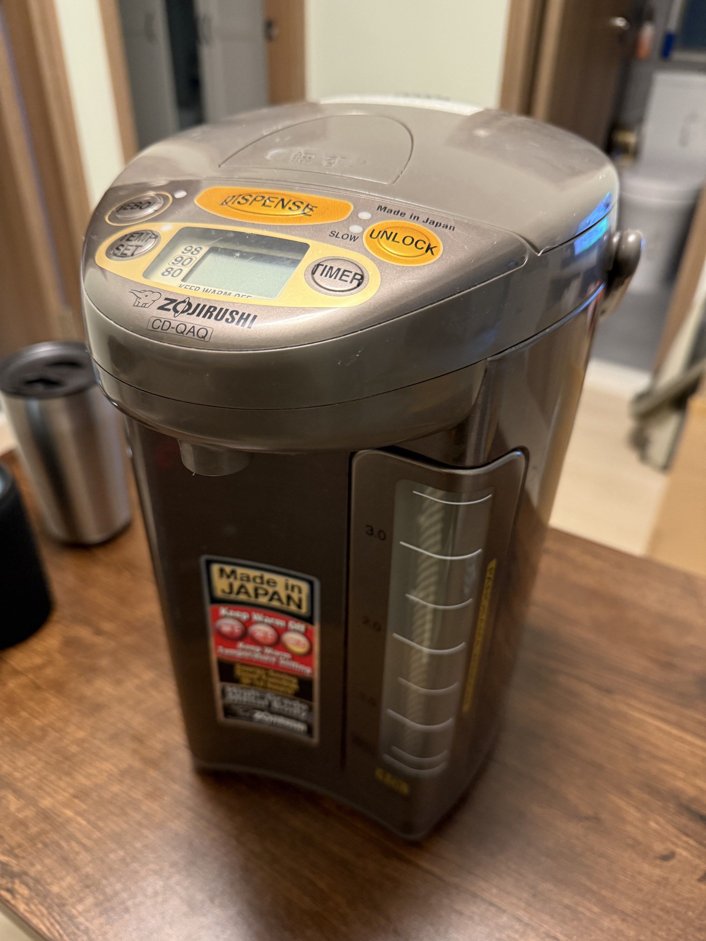 ZOJIRUSHI CD-QAQ 電熱水壺, 家庭電器, 廚房電器, 水壺 - Carousell