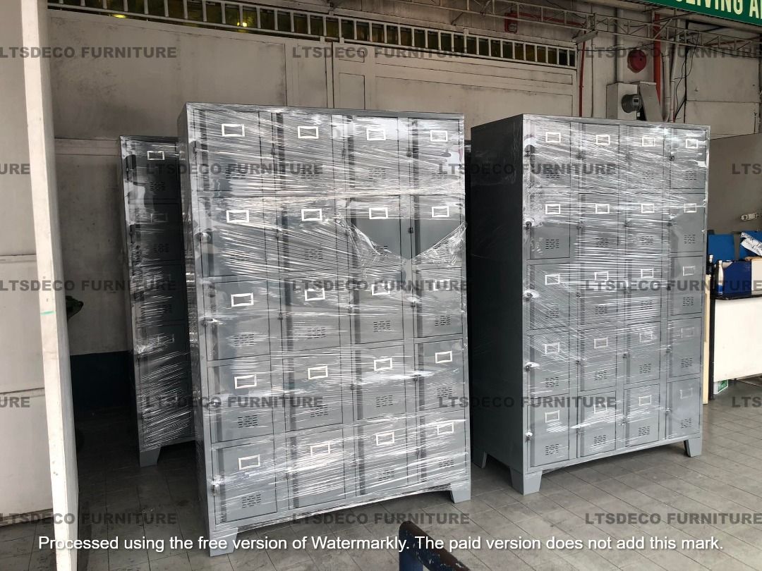 20 DOOR STEEL LOCKER OFFICE PARTITION, Furniture & Home Living, Office ...