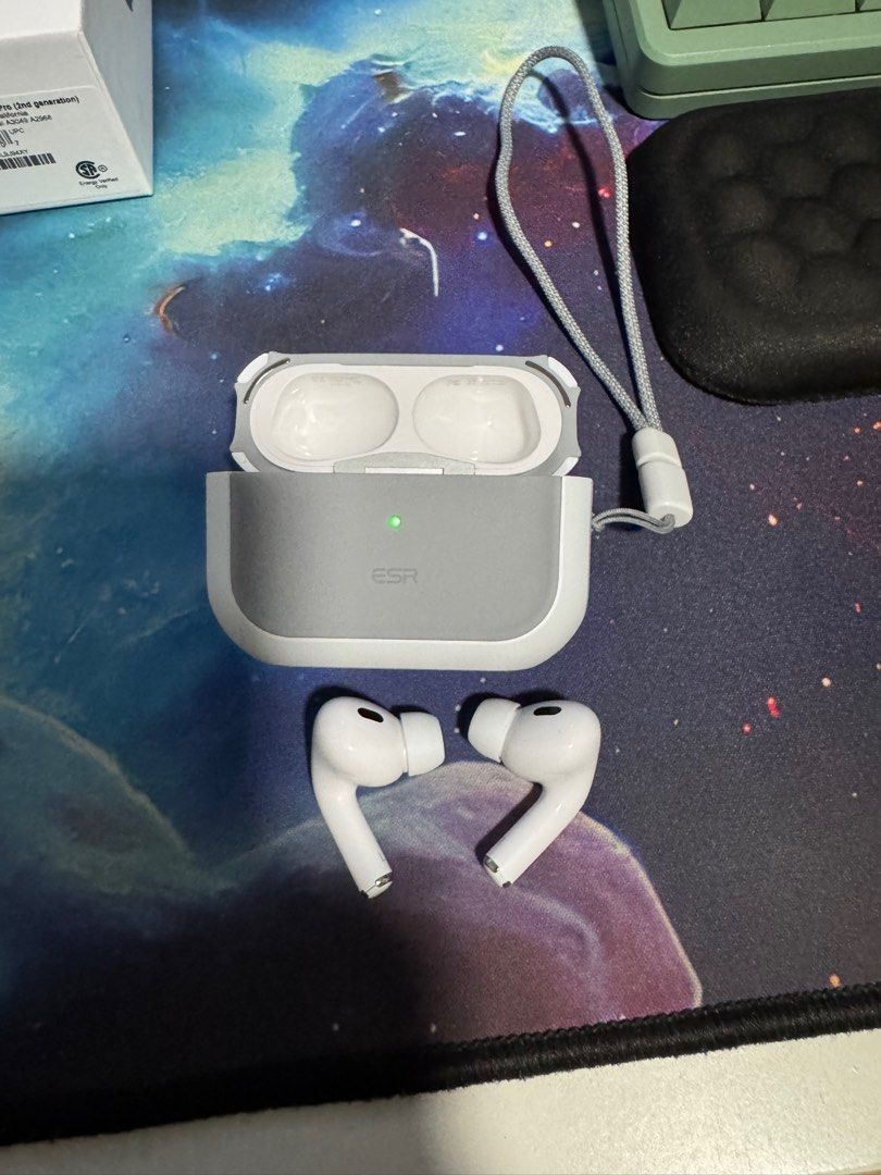 Apple AirPods Pro (2nd Generation) - Like New, Audio, Earphones on ...