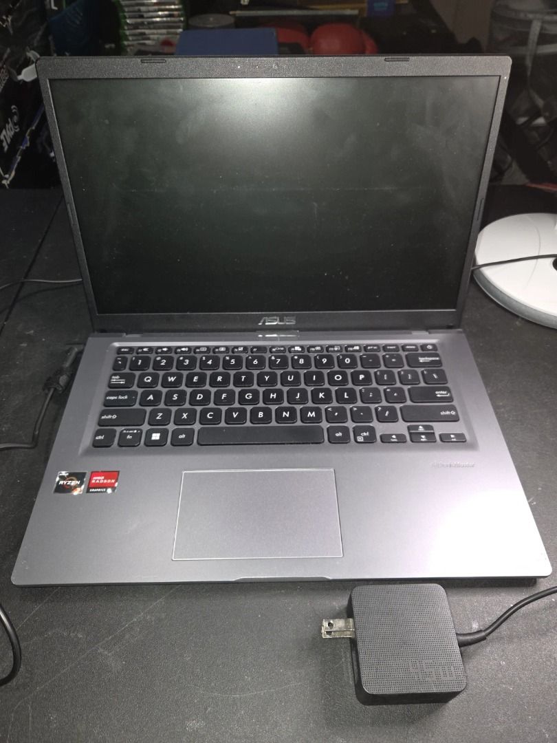 Asus Vivobook 14" Gaming laptop - AMD Ryzen 3 3500, Computers & Tech ...