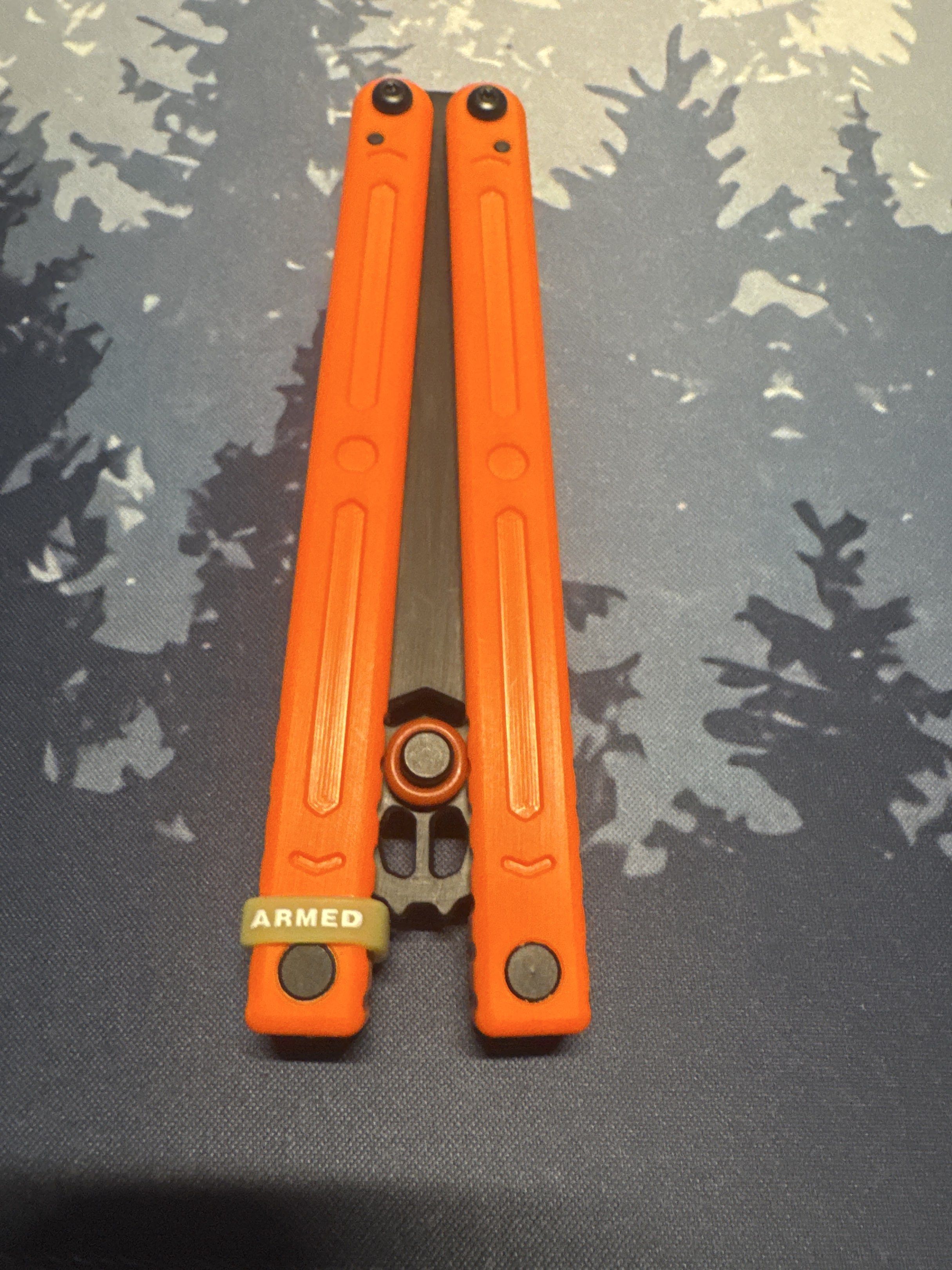 Balisong trainer- Armed Shark, Hobbies & Toys, Toys & Games on Carousell