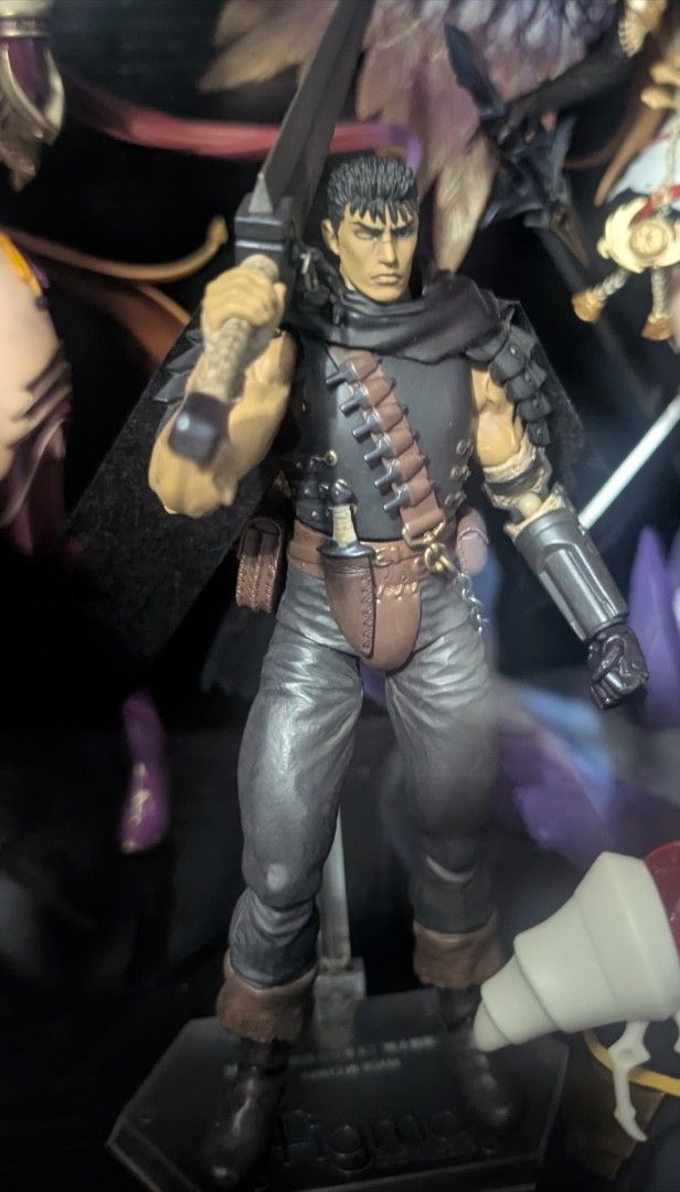 Berserk Guts figma, Hobbies & Toys, Toys & Games on Carousell