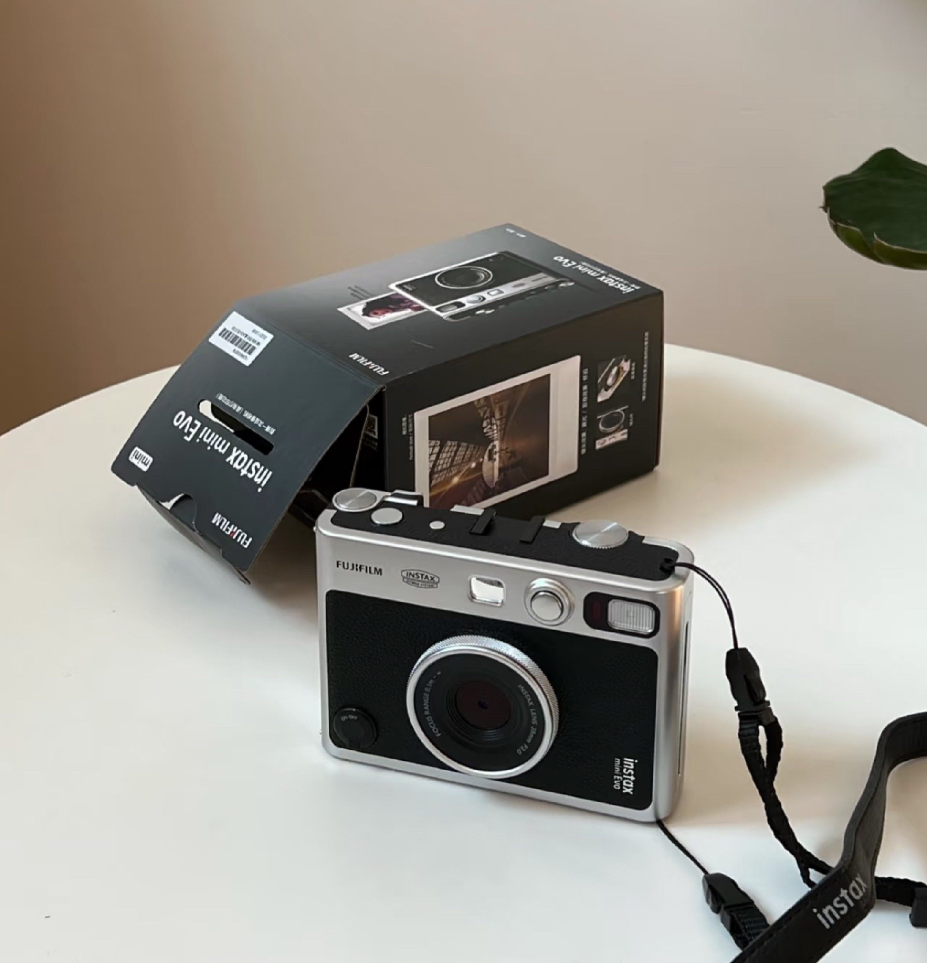 fujifilm mini evo, Photography, Cameras on Carousell