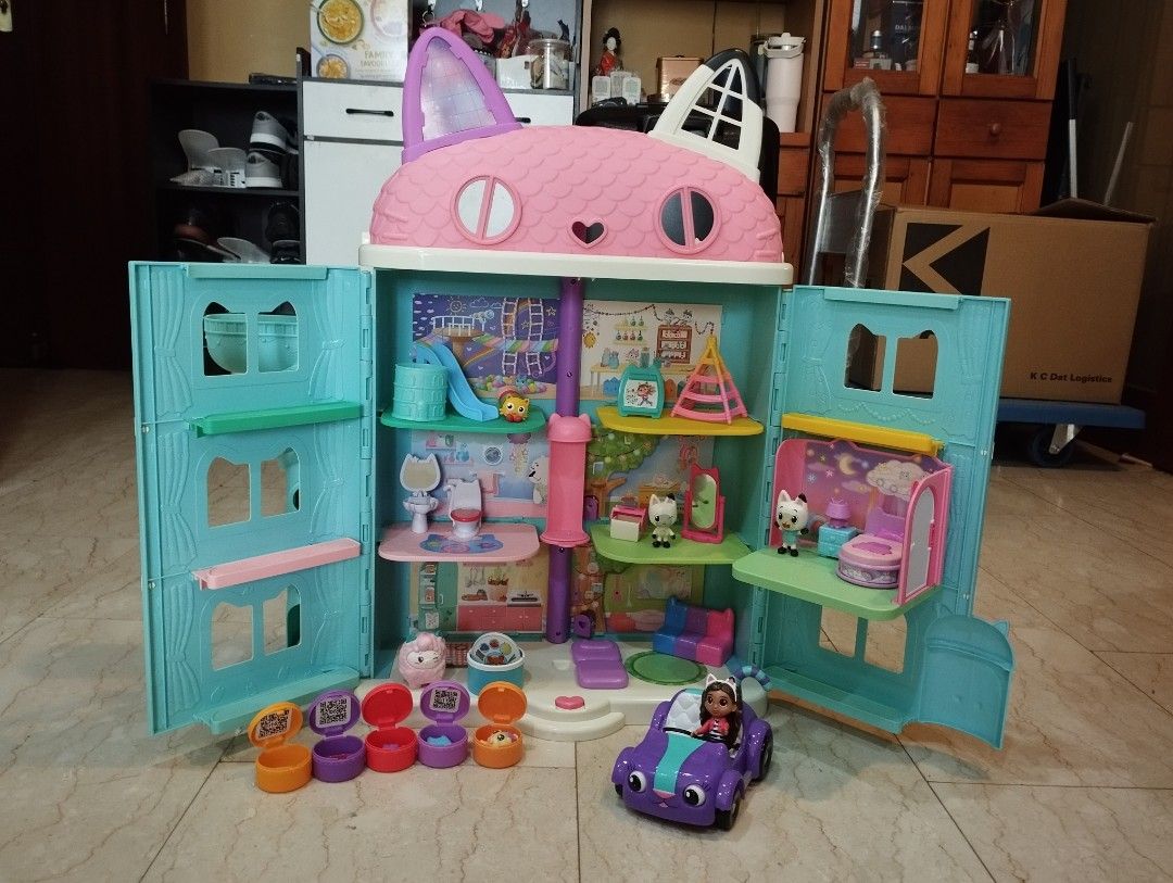 Gabby's Dollhouse Playset with Accessories, Hobbies & Toys, Toys ...