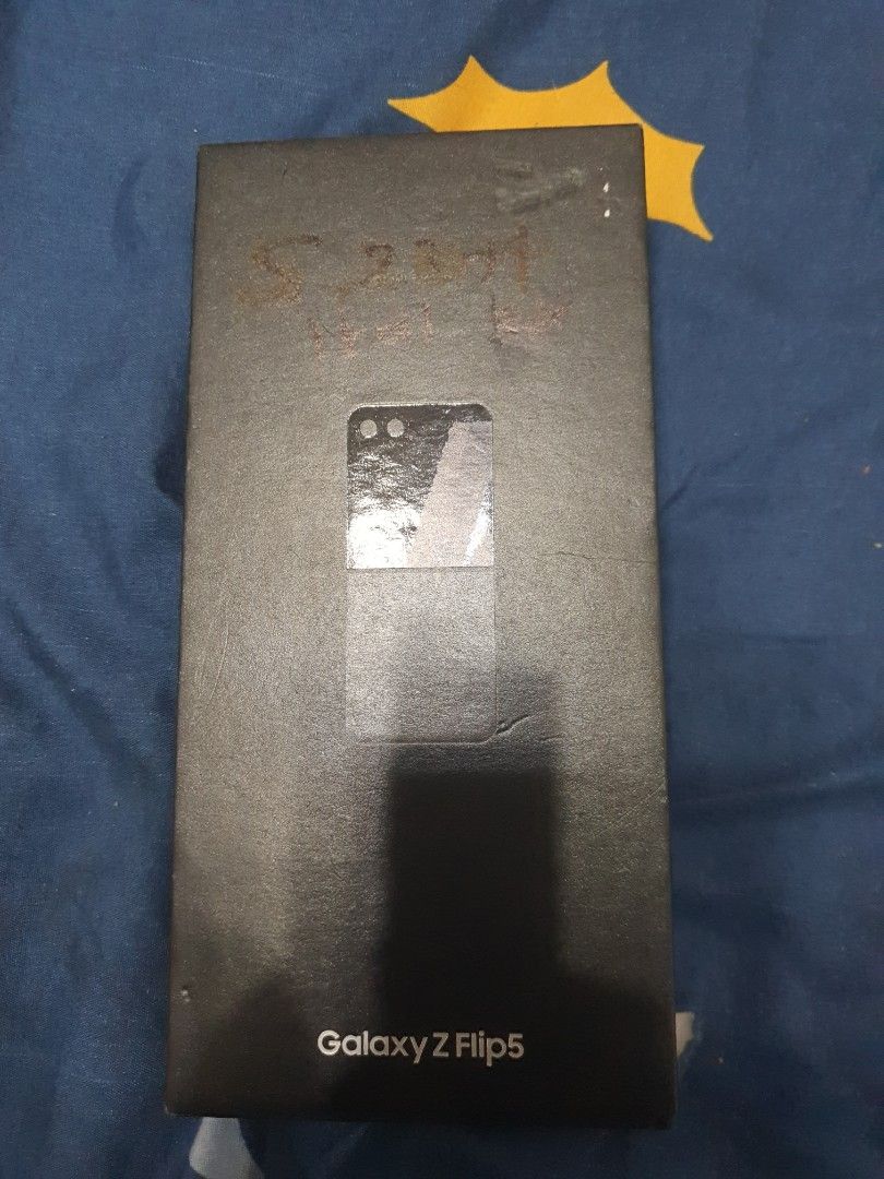 Galaxy Z Flip 5 Graphite 512GB, Mobile Phones & Gadgets, Mobile Phones ...
