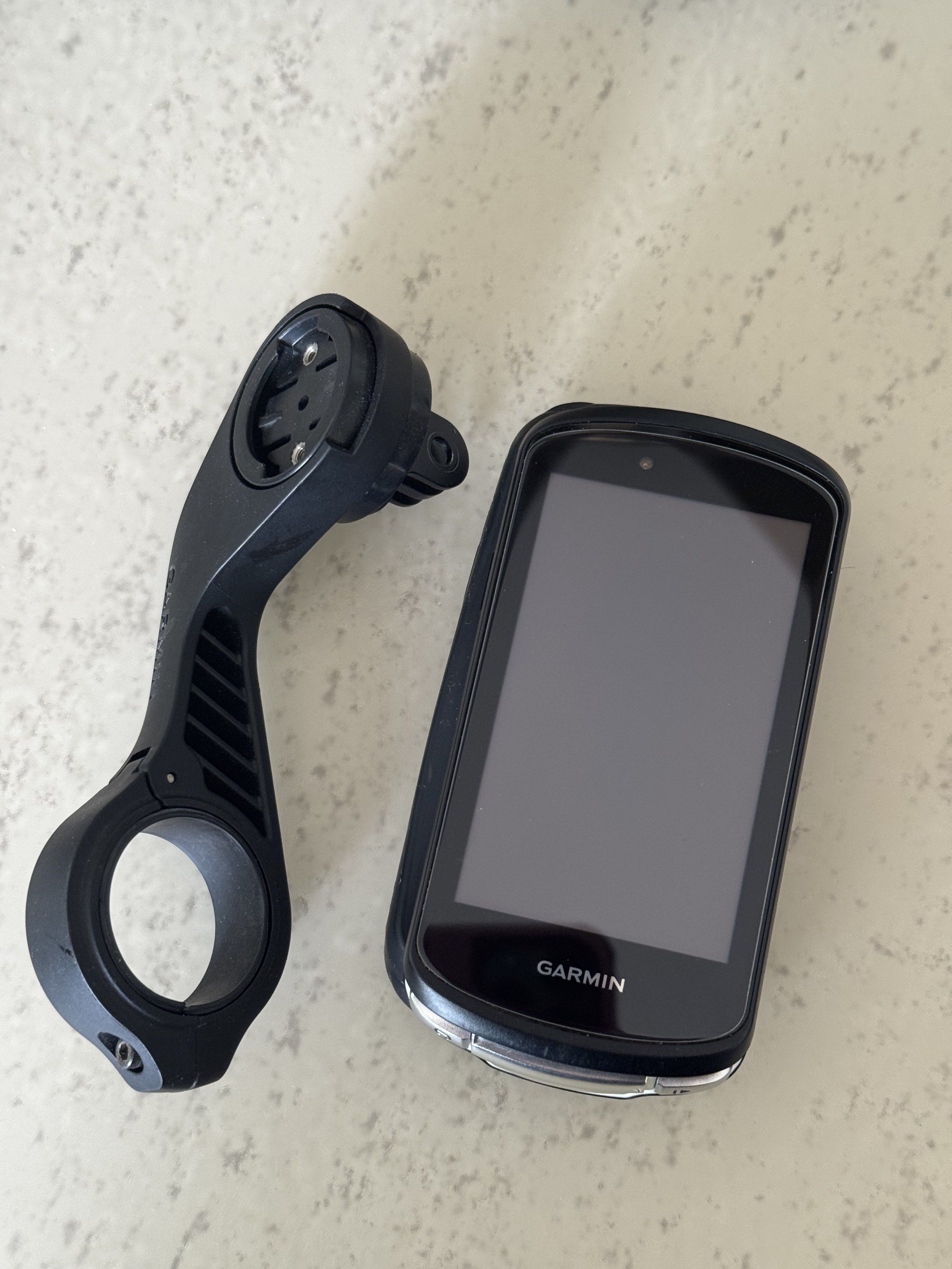 Garmin Edge 1040 non solar bike computer, Sports Equipment, Bicycles ...