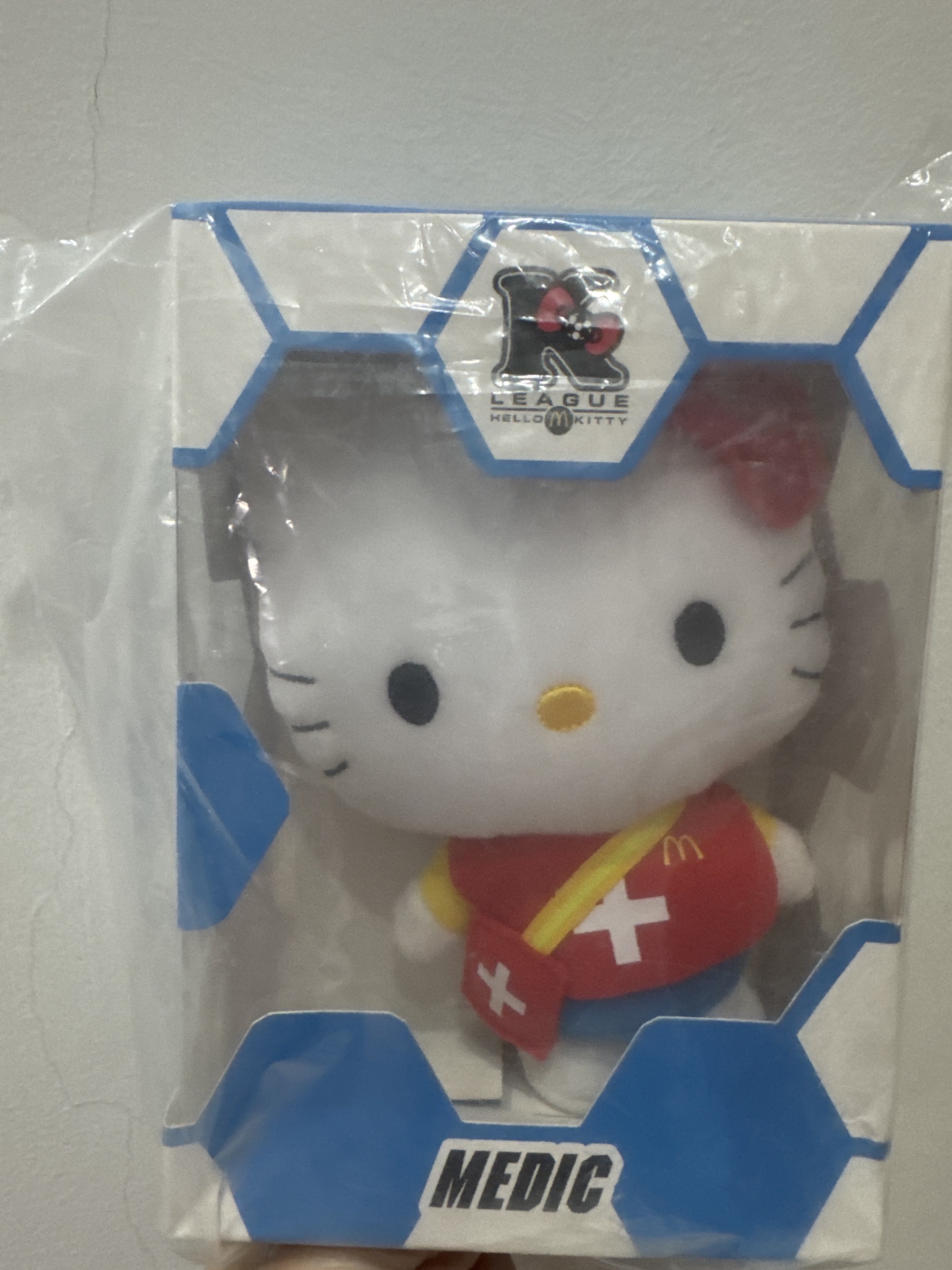 Hello Kitty Medic Plush Toy - McDonald's, Hobbies & Toys, Toys & Games ...