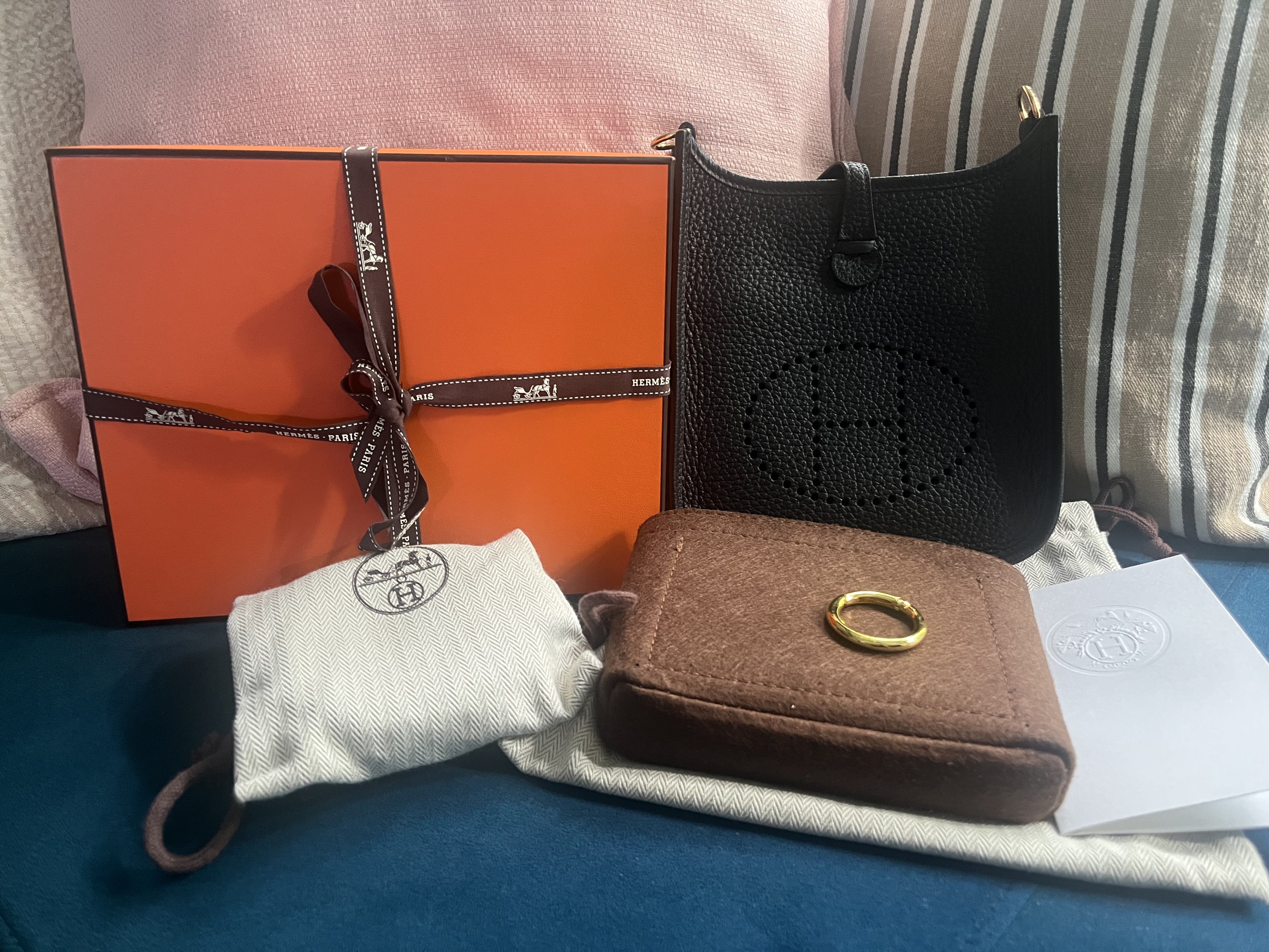 Hermes Mini Evelyne TPM Black GHW, Luxury, Bags & Wallets on Carousell
