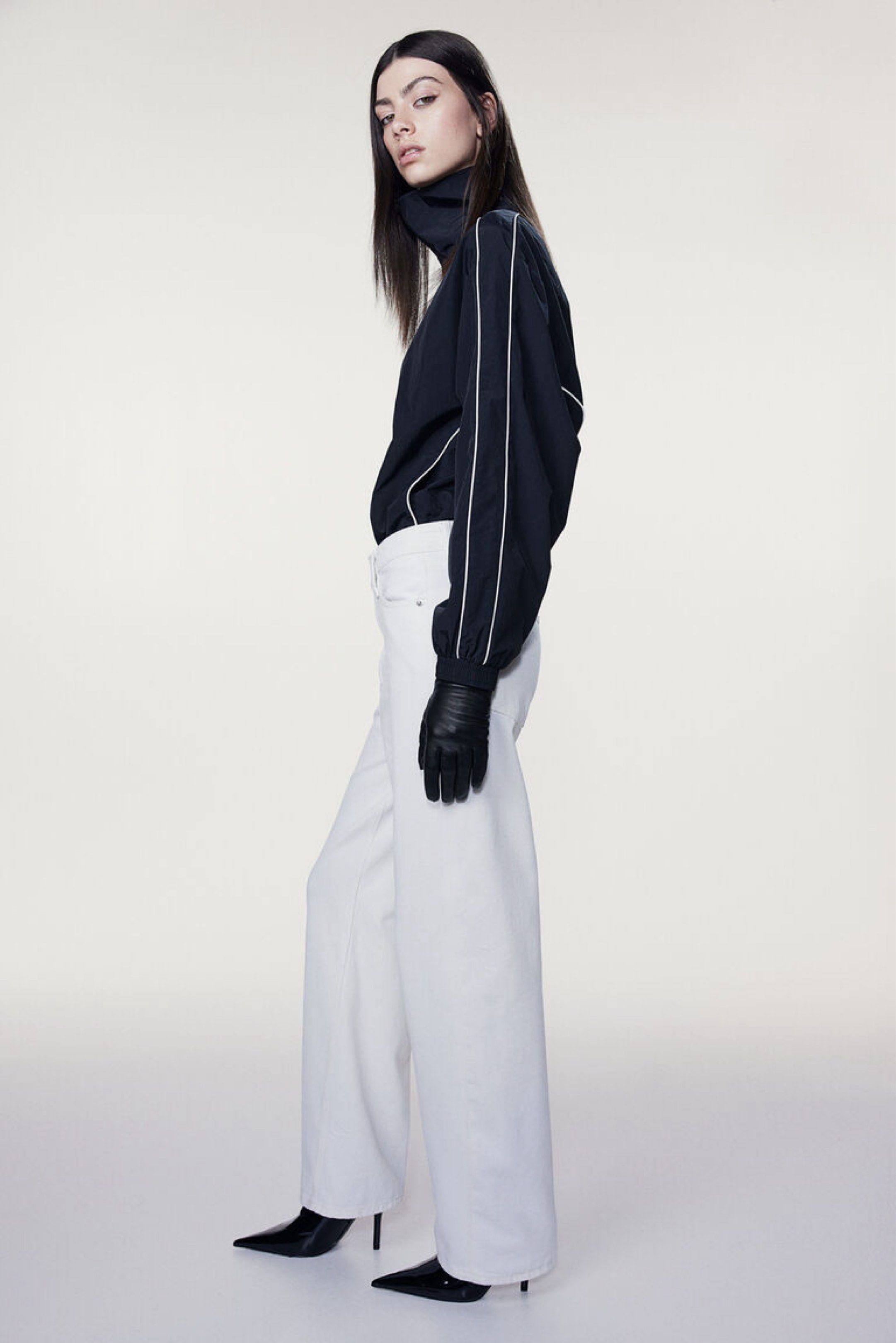 H&M White Straight Leg Jeans, Women's Fashion, Bottoms, Jeans ...