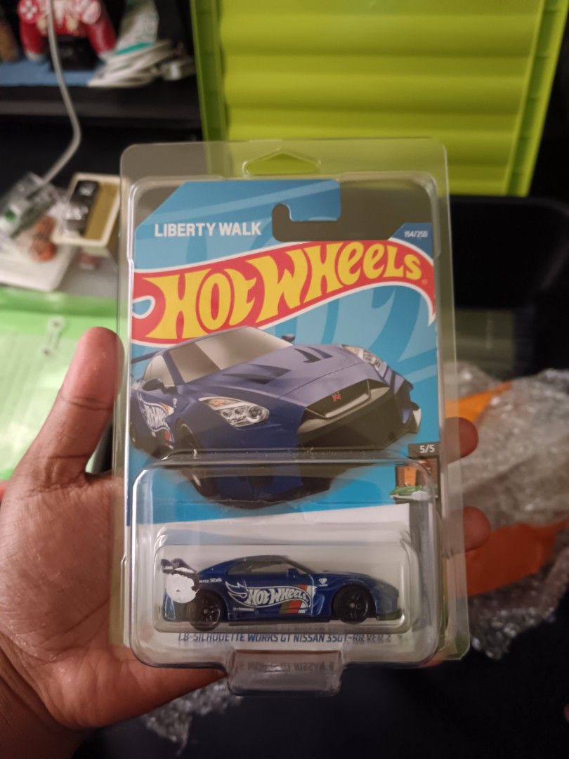 hw gtr r35 lbwk biru, Hobbies & Toys, Toys & Games on Carousell