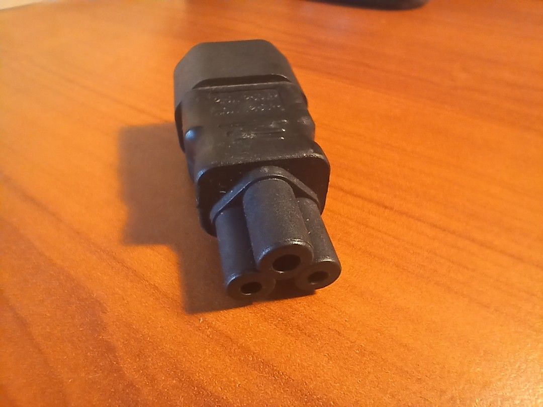 IEC C5 Clover Leaf- C14 Adapter Connector for Laptop Charger, Computers ...