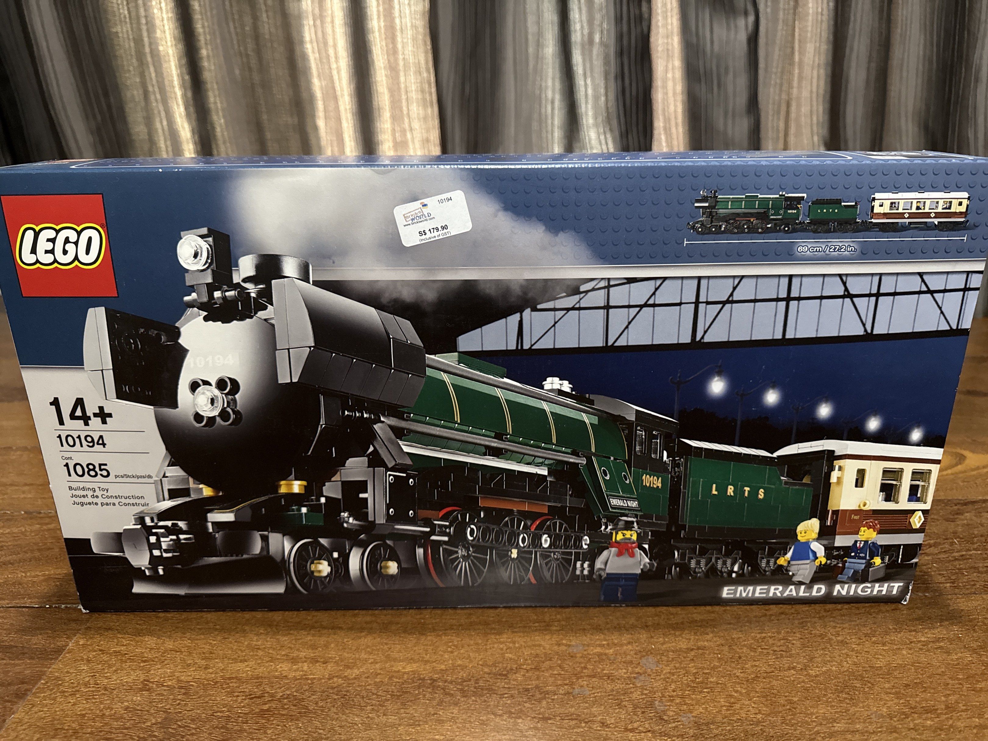 LEGO Emerald Night Train Set 10194, Hobbies & Toys, Toys & Games on ...