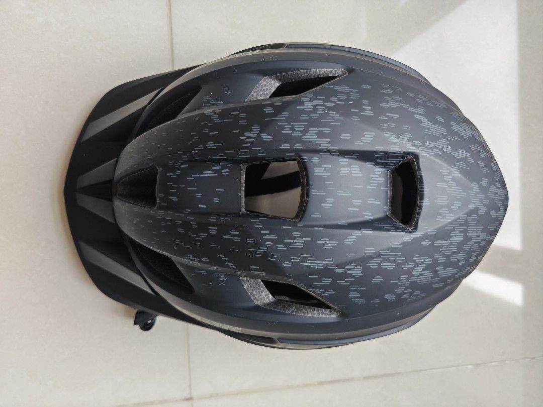 LIMAR Mountain Bike Helmet and ROCK Pump, Sports Equipment, Bicycles ...