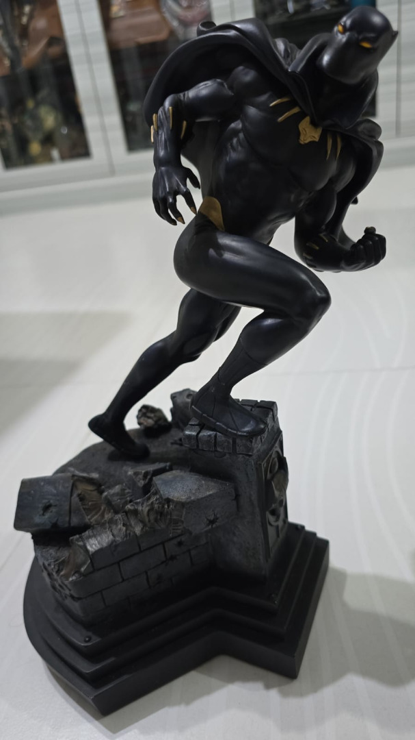 Marvel Black Panther Modern Statue by Randy Bowen, Hobbies & Toys, Toys ...